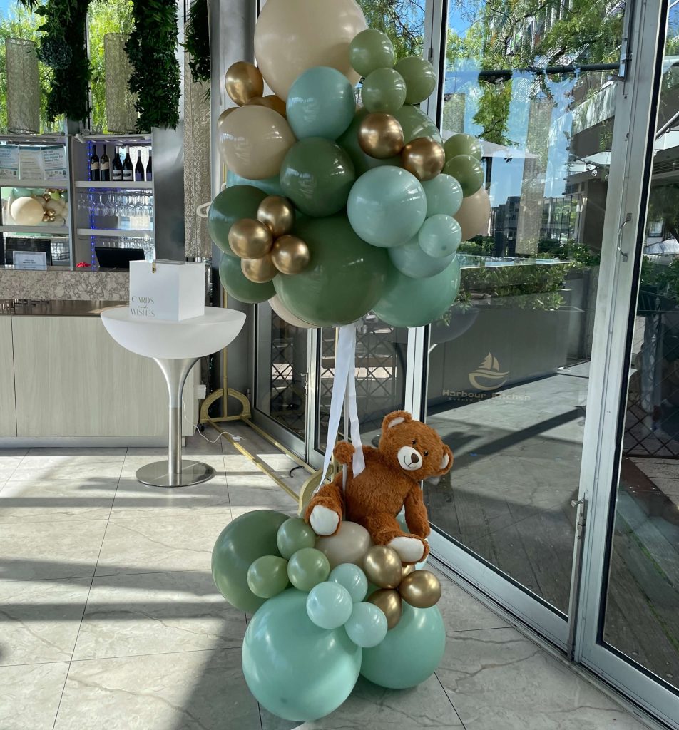 Freestanding Floor Teddy Centerpiece - Peachy Keen Events